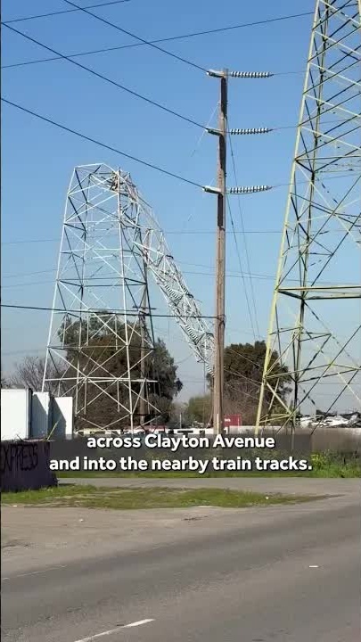 Train derailment causes power outage in Stockton