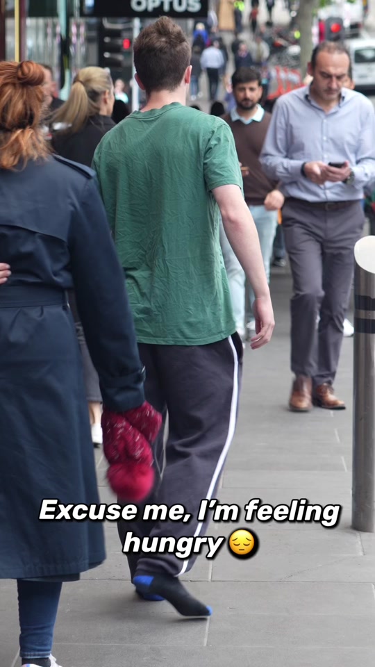 Small acts of kindness that brighten the lives of the homeless