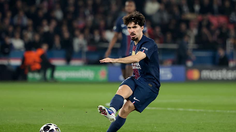 Transfer rumors: Man Utd’s $200 million Palmer stance; Alisson agrees ...