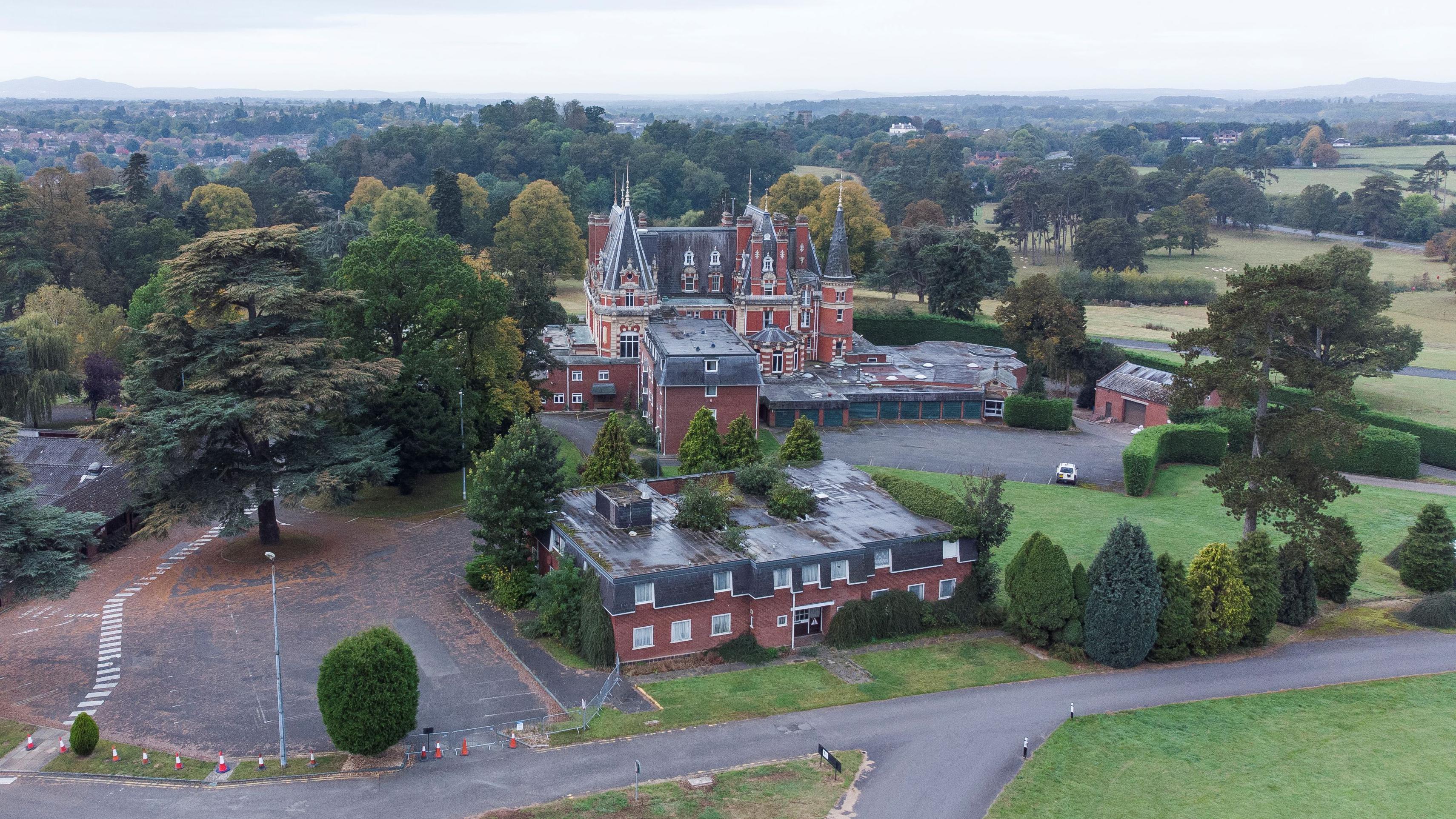 Developer to build 127 homes on hotel grounds