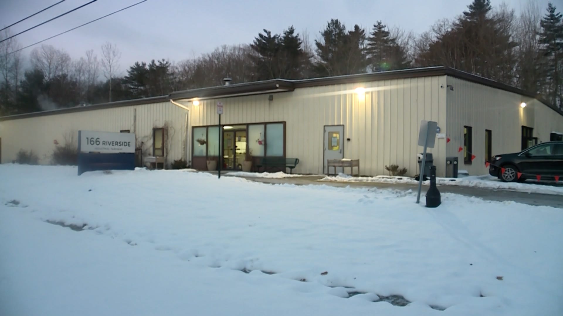 Portland adds criteria to open emergency warming shelter after it didn ...