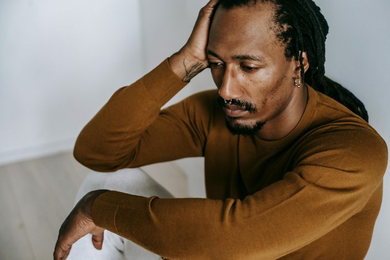 10 subtle signs a man has lost his sense of purpose