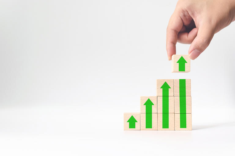 As yields tumble, these 10 high-dividend stocks move into focus