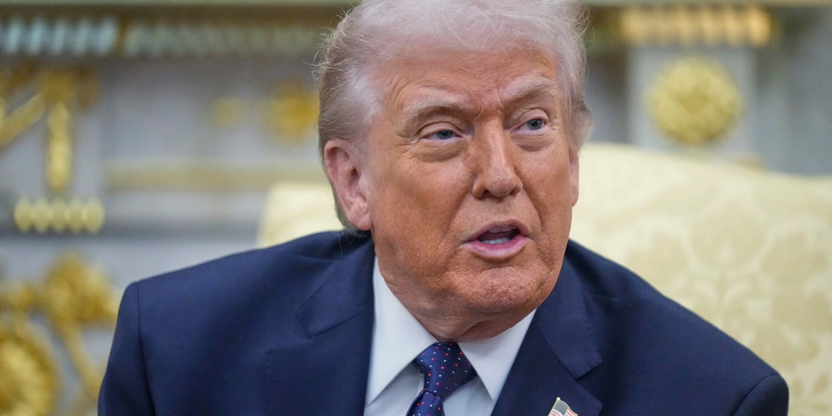 Ex-NATO commander slams Trump as 'gung-ho nutter' for Iran bombing
