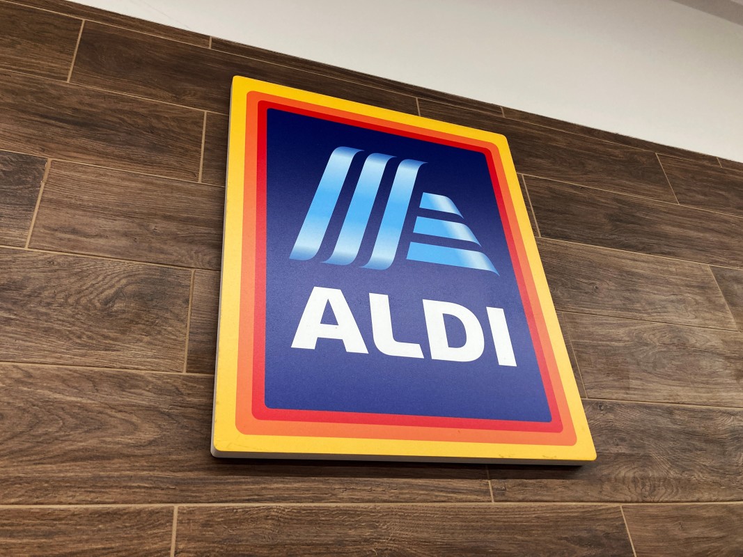 Aldi's $10 scallop-trimmed tray makes organizing feel cute