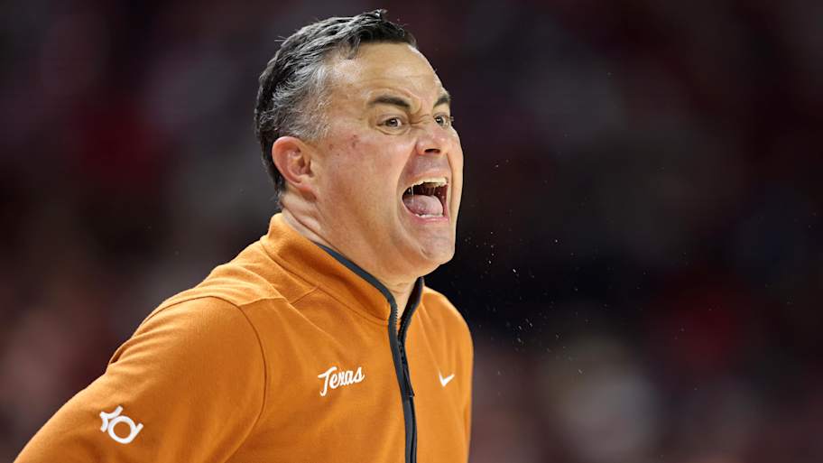 Sean Miller calls out his point guard after embarrassing loss to Arkansas