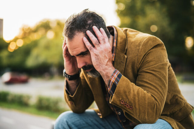 Men who were ignored by their fathers as kids often display these 15 ...