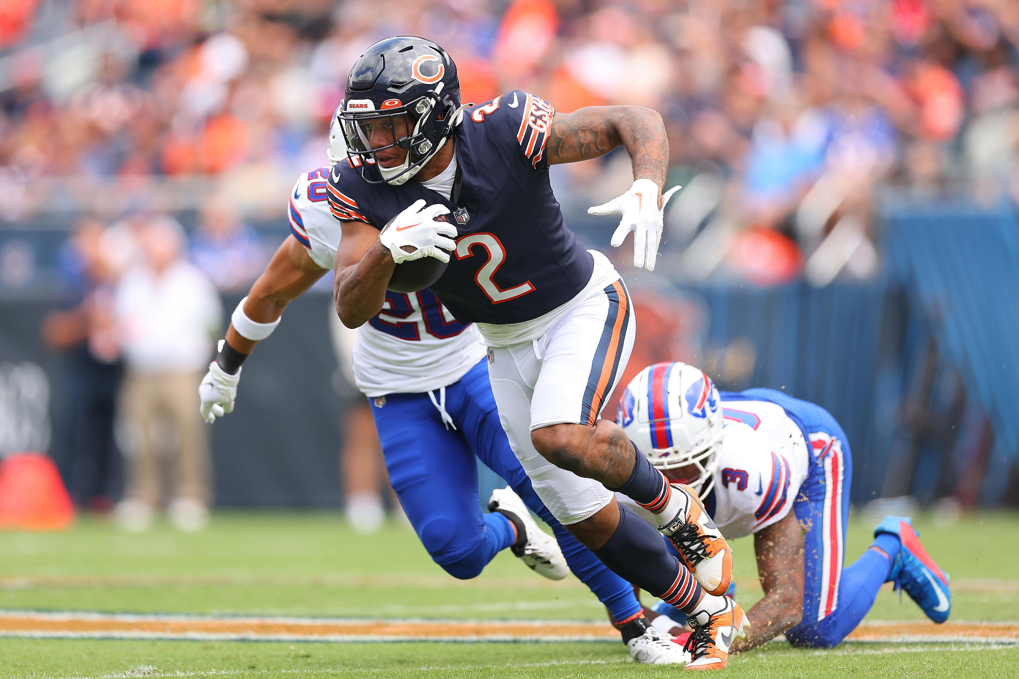 First look at WR DJ Moore in his Bills uniform