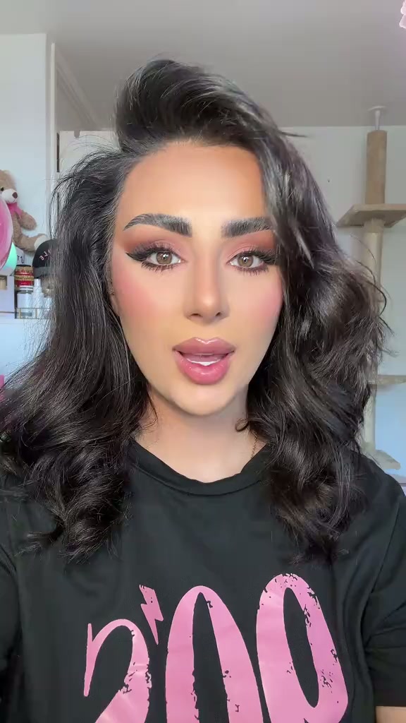 This TikTok Shop vanity mirror changed my makeup routine