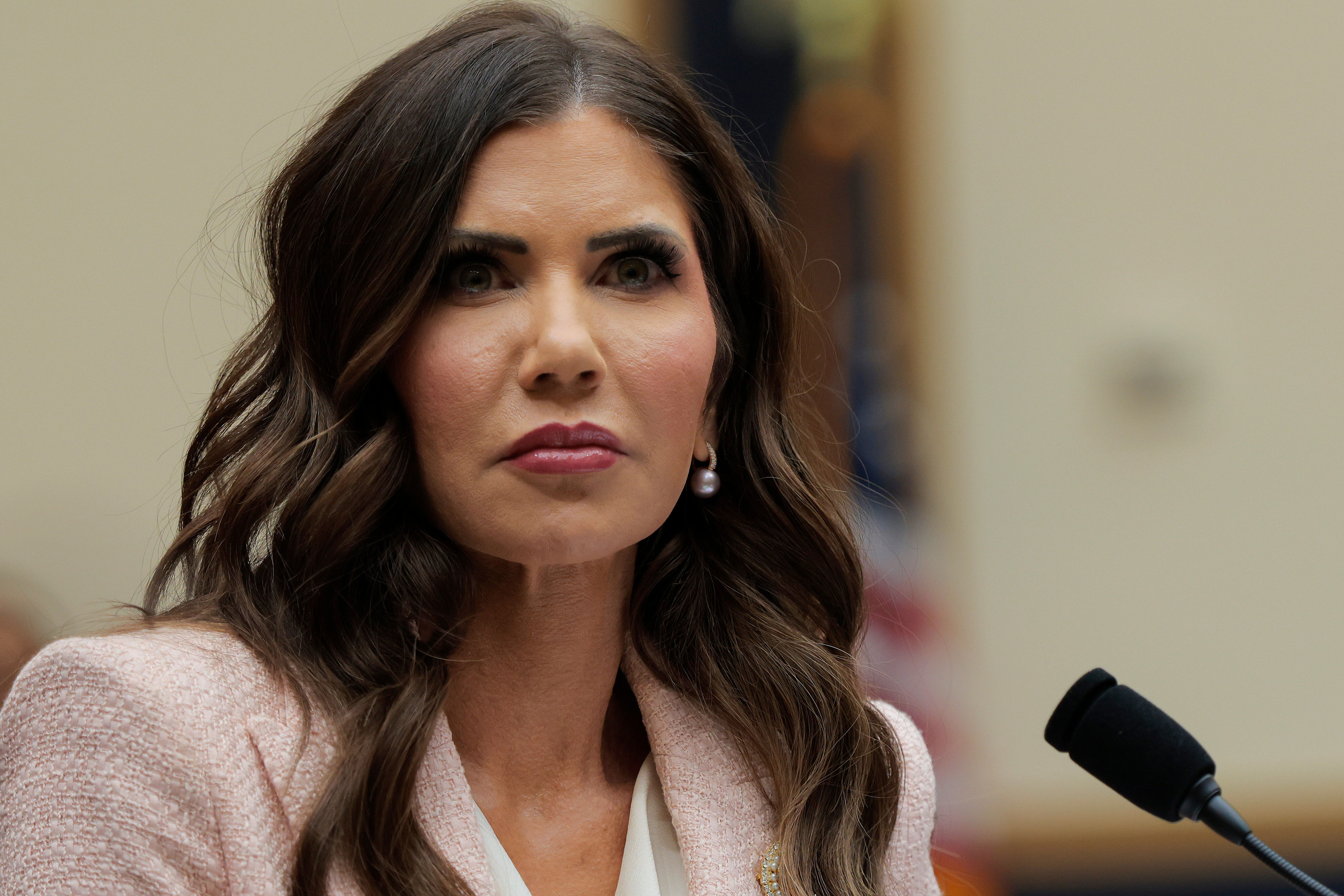 Trump fires Kristi Noem, announces Markwayne Mullin will replace her