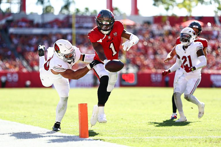2026 NFL free agency: Who signs top RBs Kenneth Walker, Tyler Allgeier ...