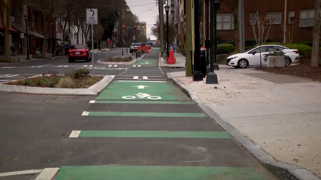 New Juniper Street bikeway opens, marking a major step for Midtown Atlanta