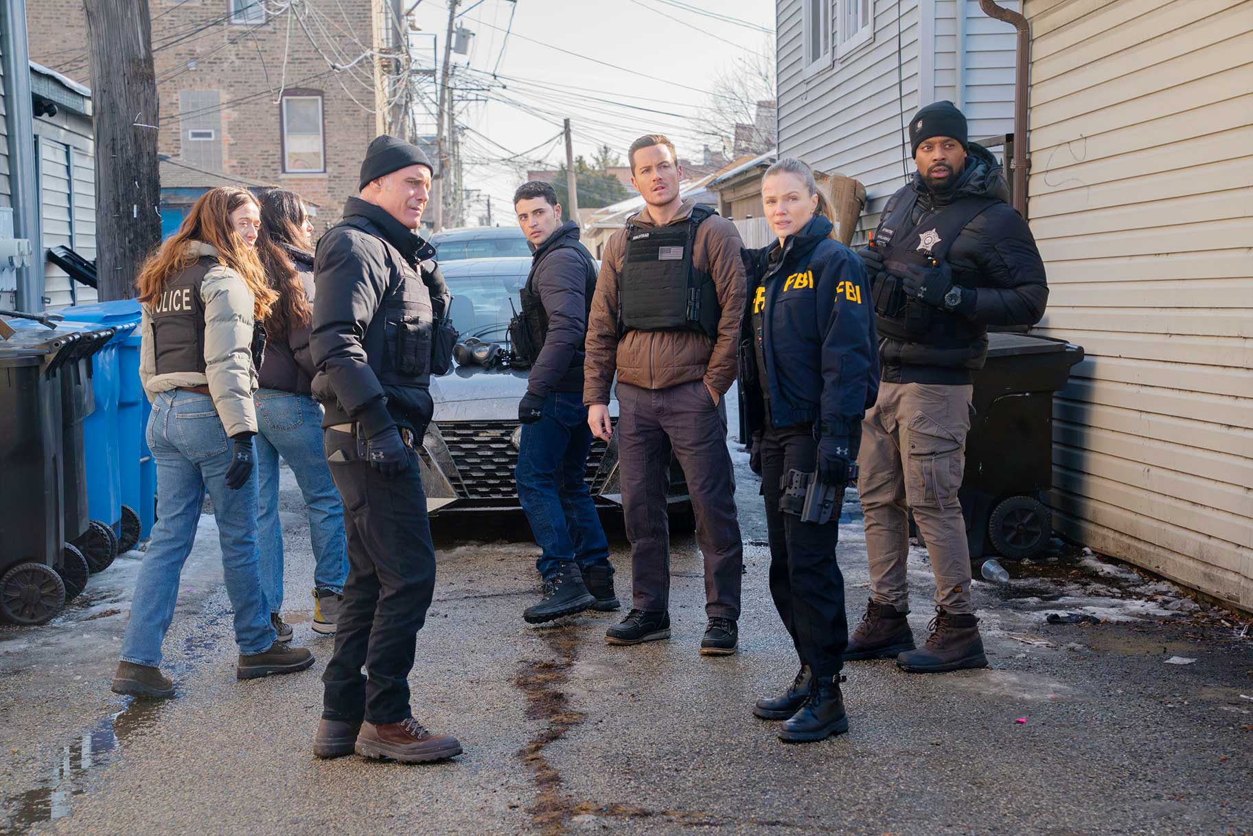 Behind-the-scenes of the 2026 One Chicago crossover: "It's insanity ...