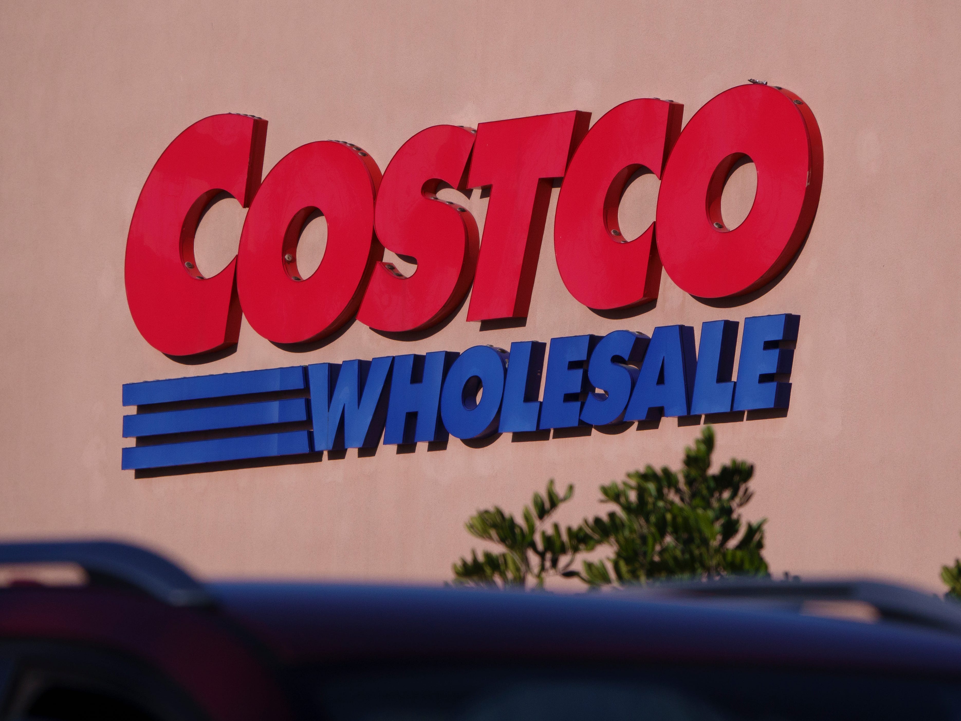 Costco CEO says any tariff refunds it gets will flow back to members ...