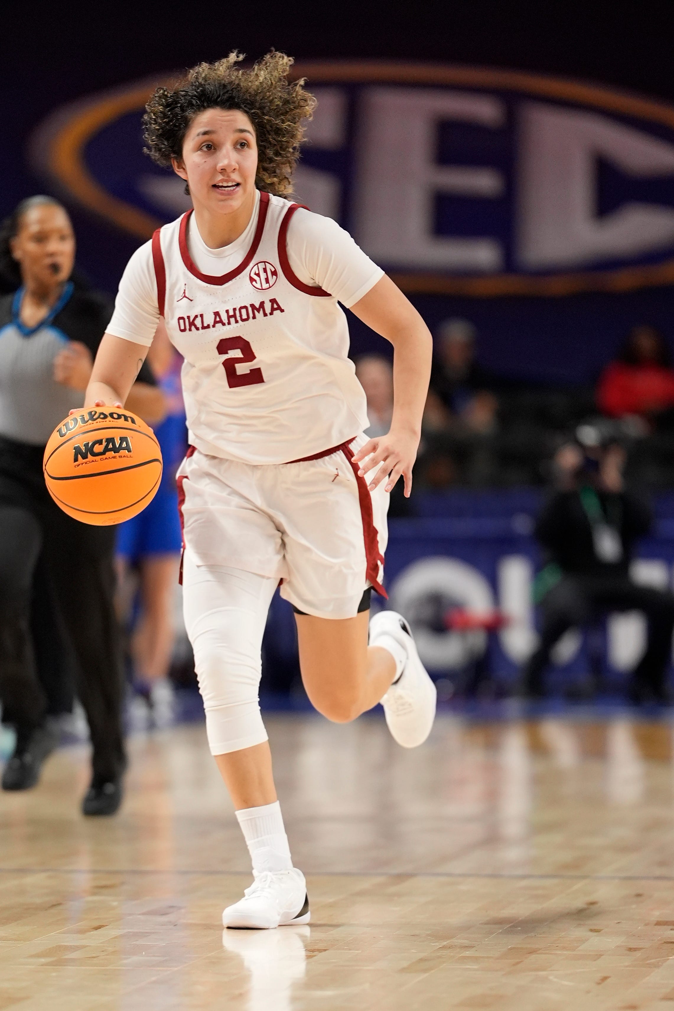Aaliyah Chavez, OU women's basketball roll past Florida in SEC ...