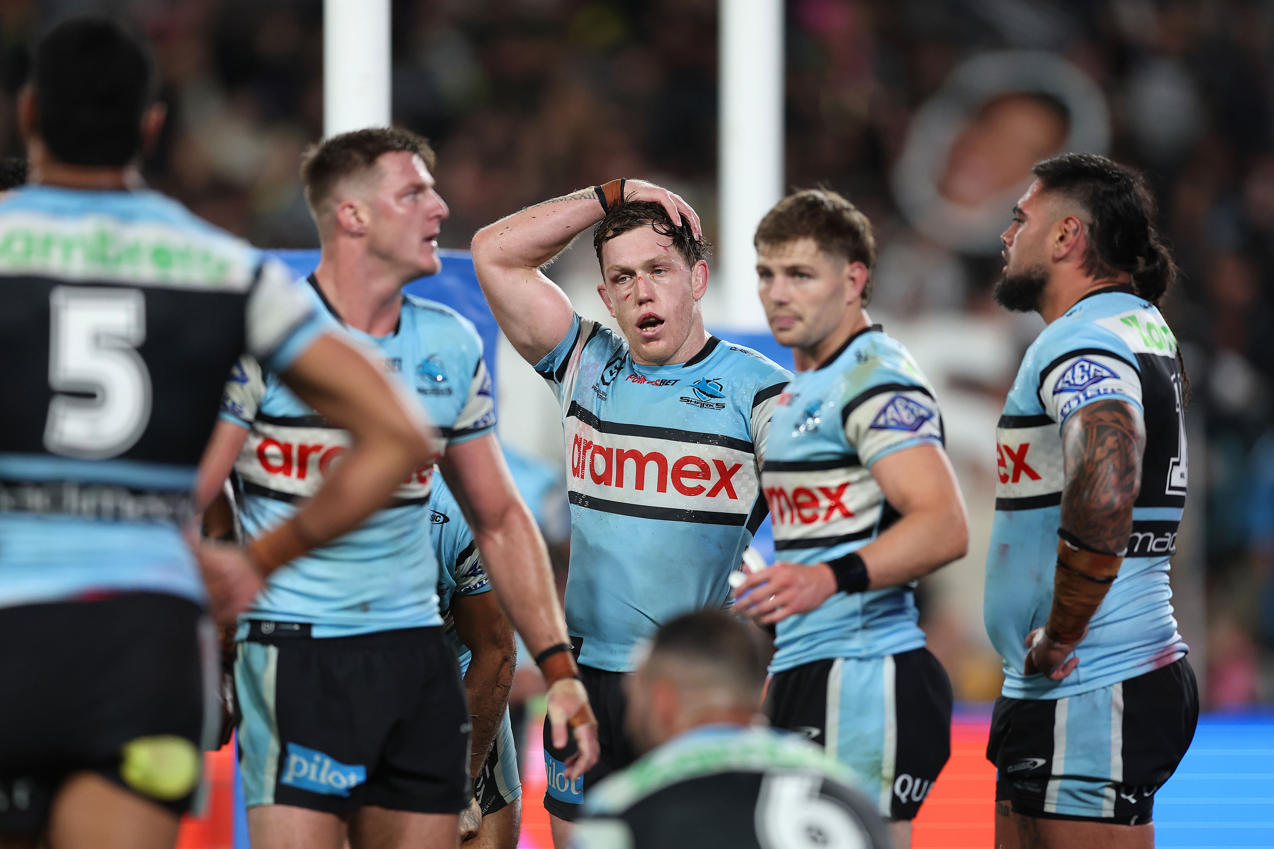 Coach's bold call as mass Sharks exodus looms