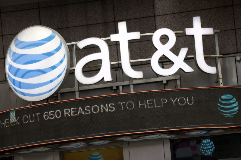 Man federally charged for robbing Sugar House phone store, threatening ...