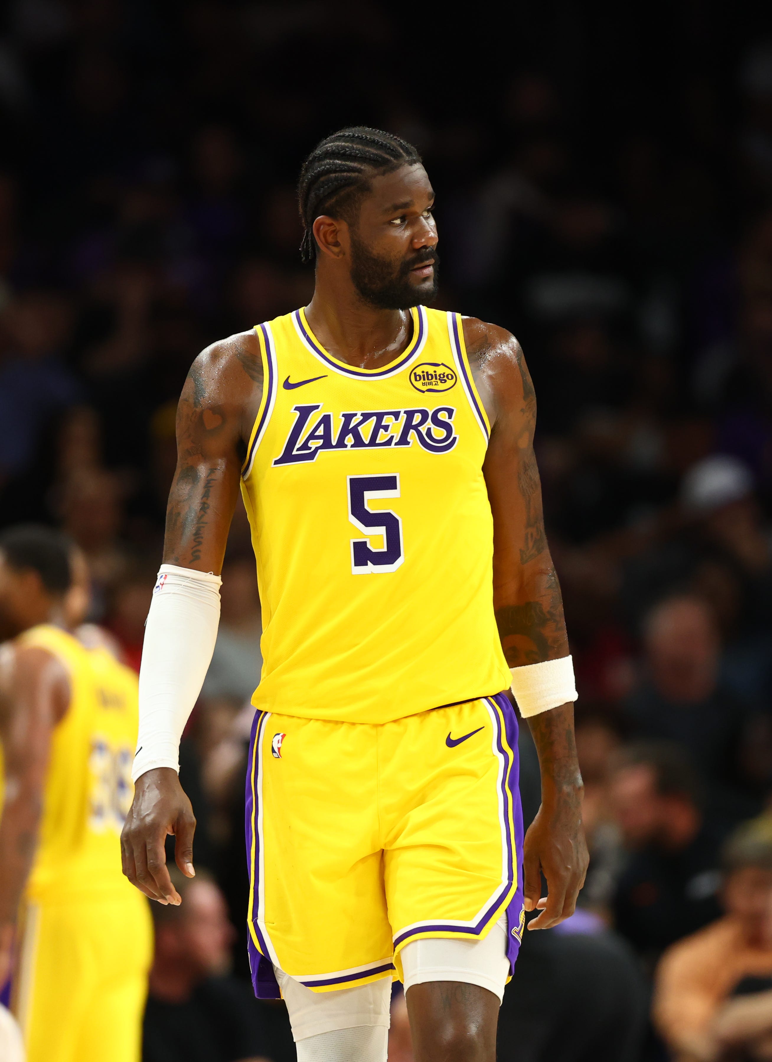 Deandre Ayton has been ruled out for rest of Lakers vs Nuggets game