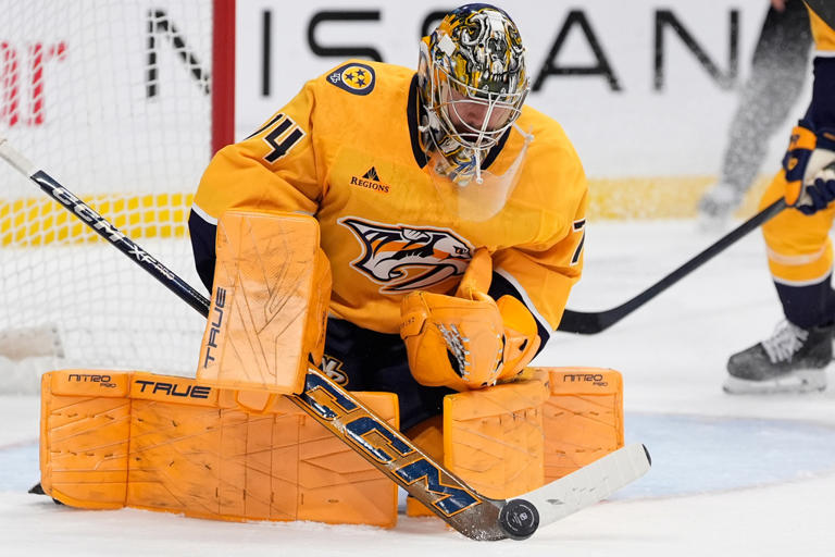 Forsberg's 3-point game, Wood's 2 goals lead Predators past Bruins 6-3
