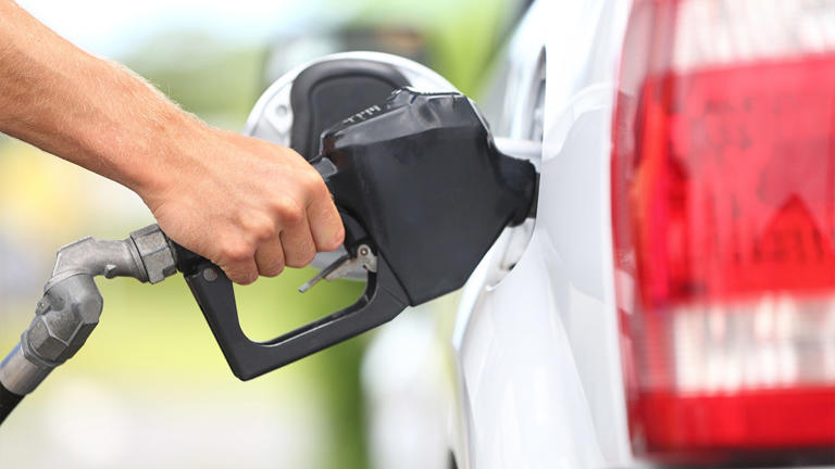 Gas, diesel prices soar as escalating overseas tensions rattle oil markets