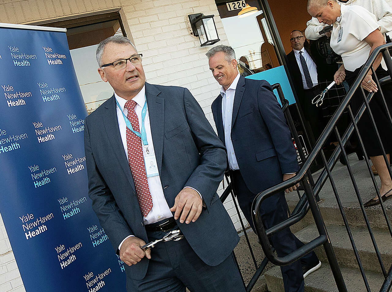 Some Connecticut hospital executives get big pay raises. See the latest ...