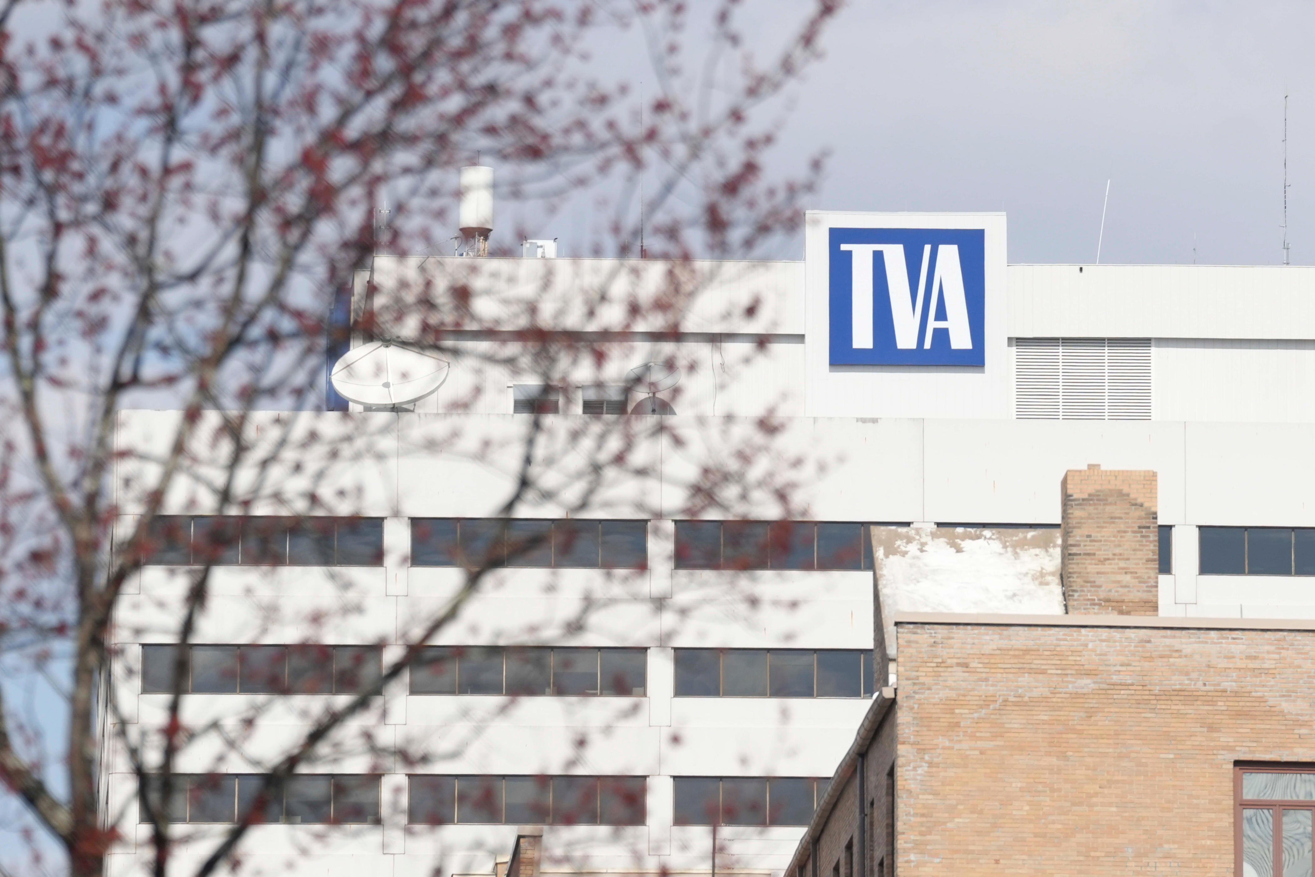 TVA names new board chair and successor, both Tennesseans