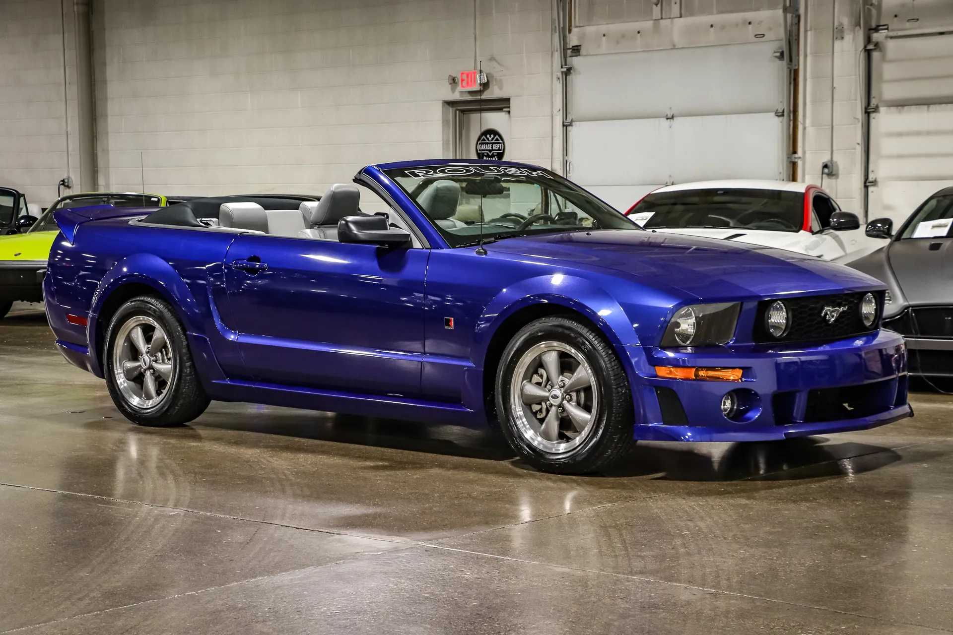 Carrie Underwood reveals she still owns blue Ford Mustang won on ...