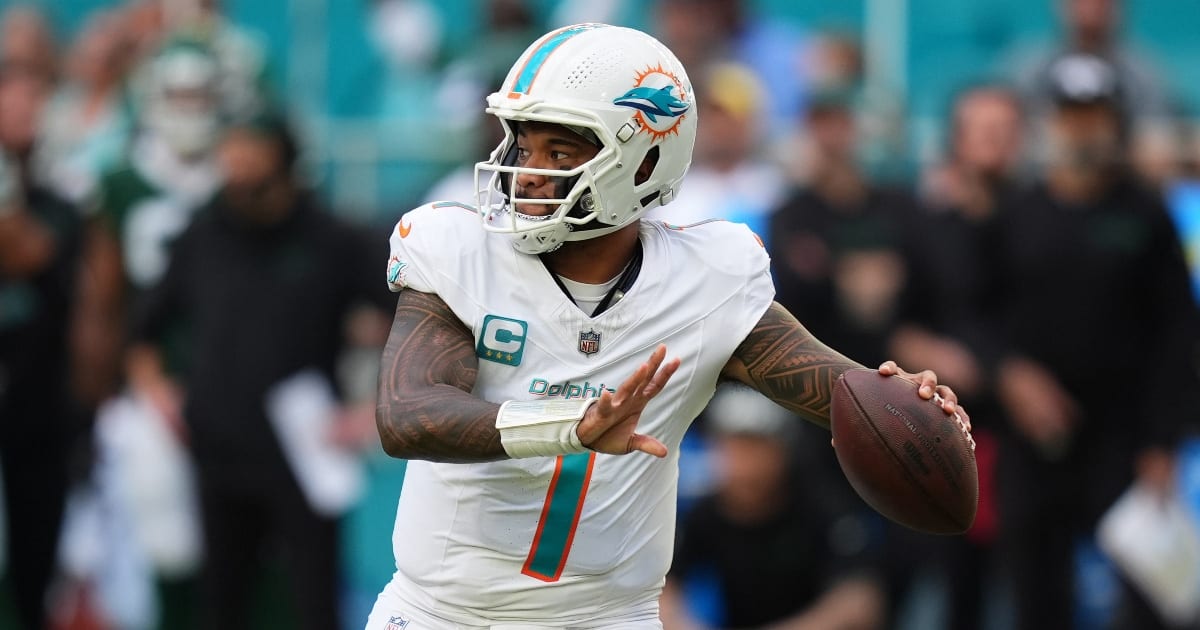 Jeremy Fowler: Dolphins weighing final decision on Tua Tagovailoa ...