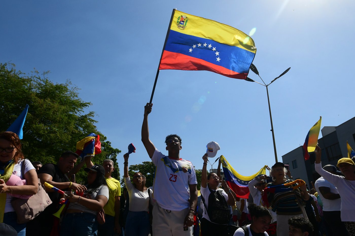 US and Venezuela agree to reestablish diplomatic relations in major ...