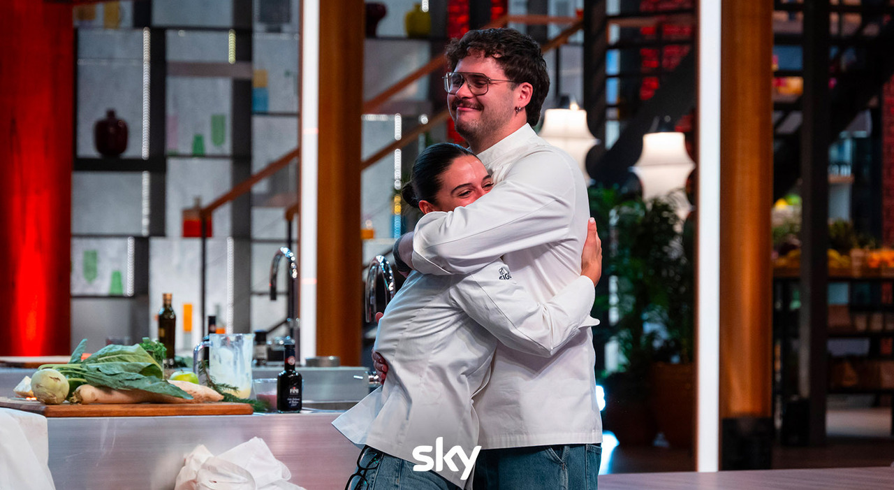 MasterChef, pagelle finale: Teo osa e vince (8), Carlotta con la "crepa ...