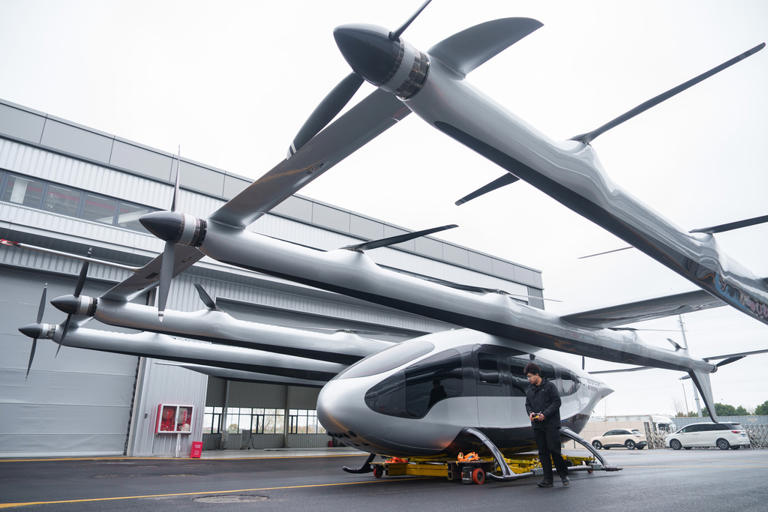China's 10-passenger electric aircraft, the Matrix, hints at how big ...
