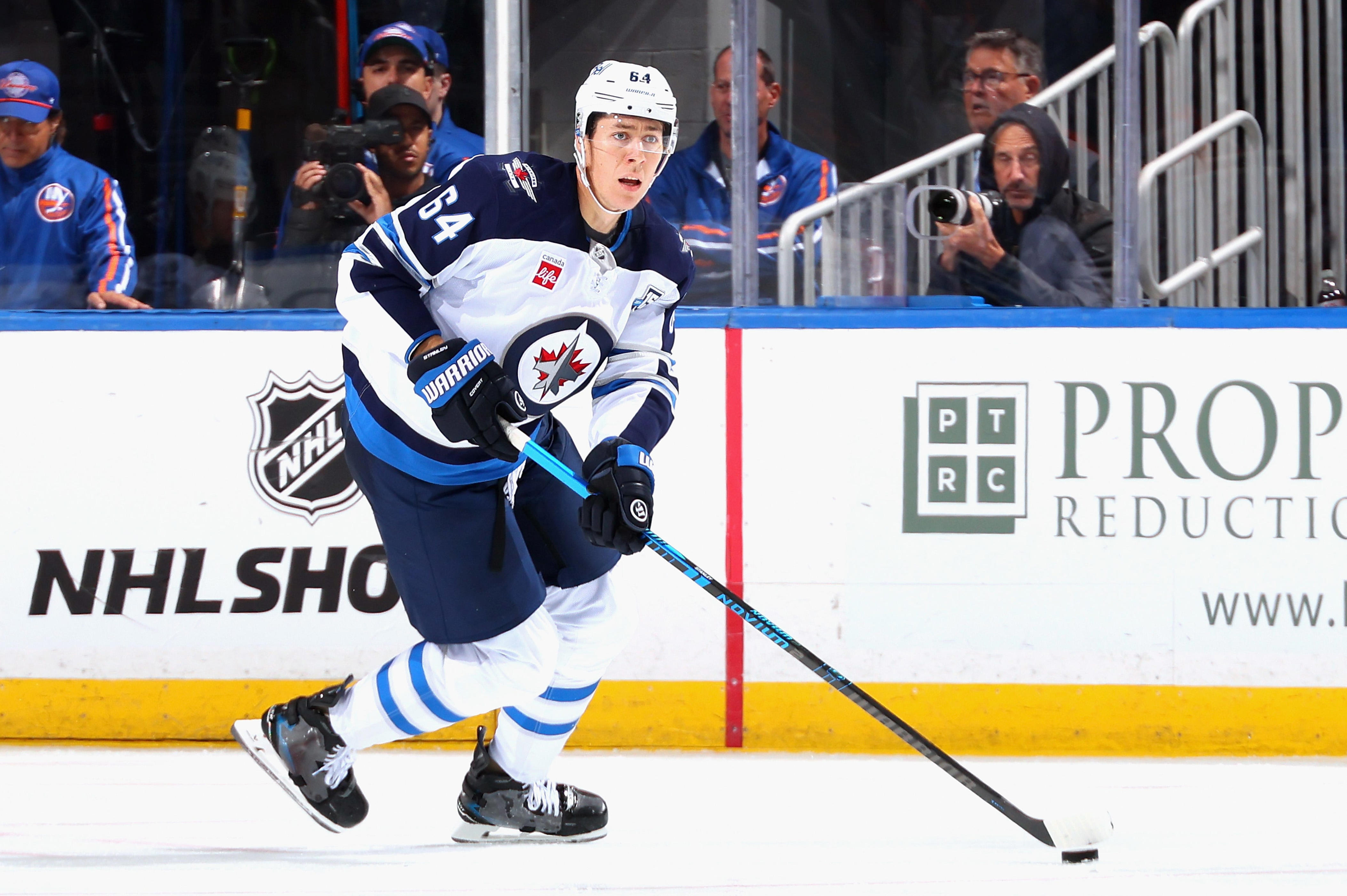 Sabres acquire defensemen Stanley, Schenn from Jets