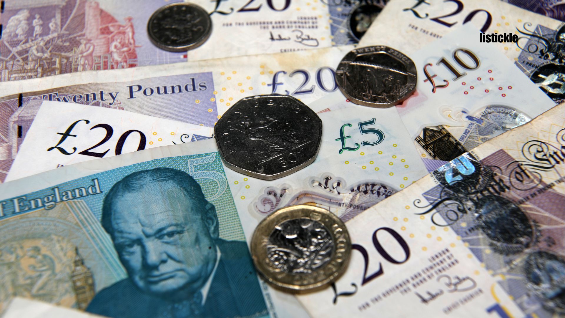 How much you need to earn to be considered rich in the UK