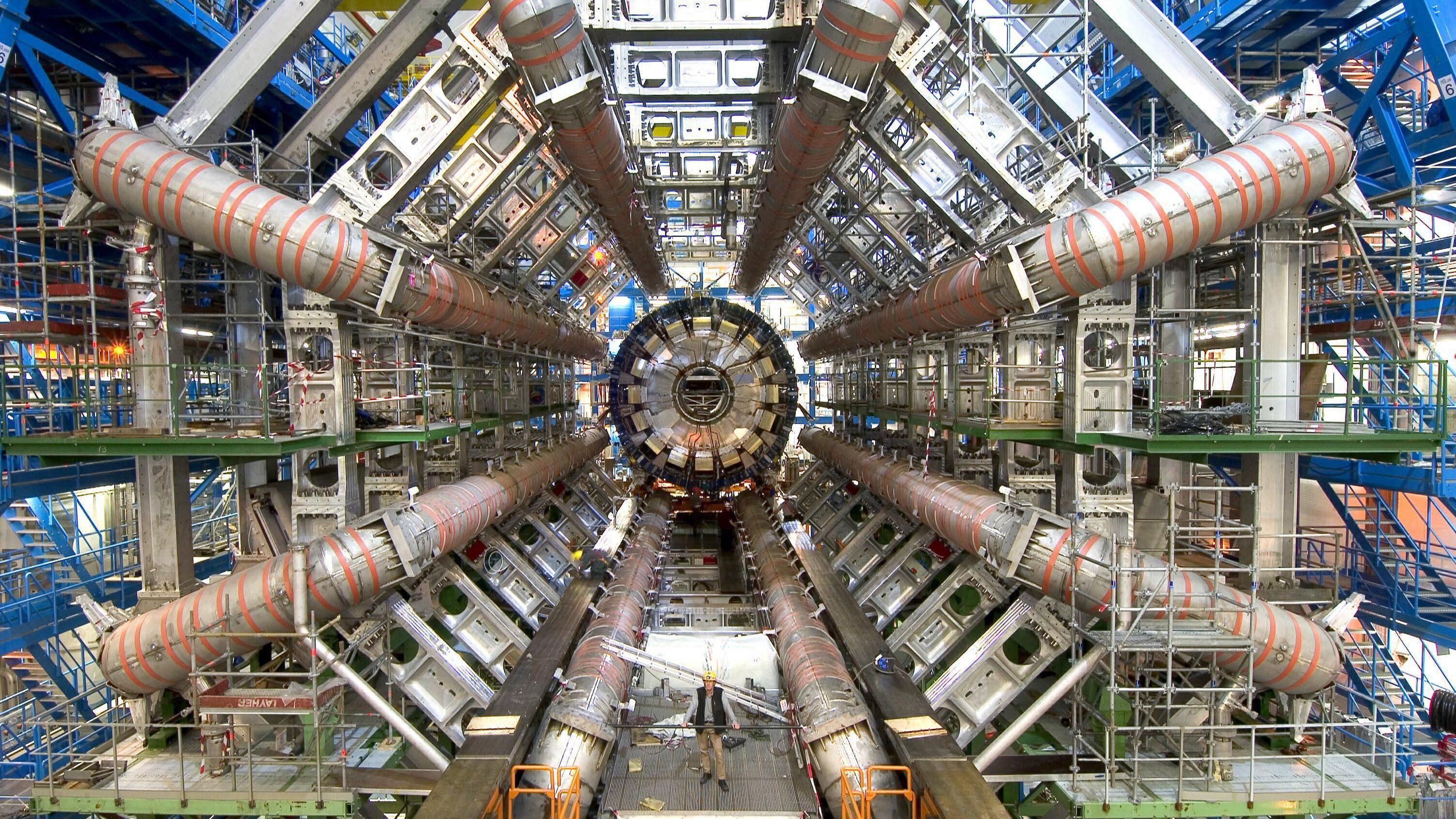 Robot 'mice' developed to inspect hadron collider