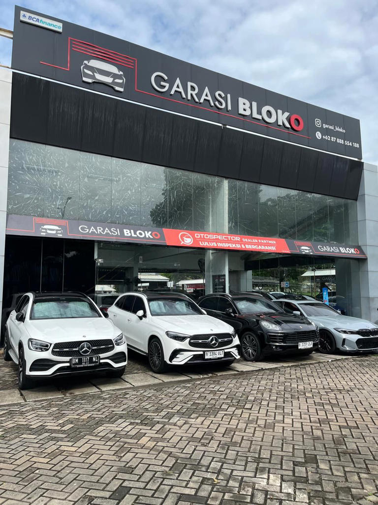 Alphard seken numpuk di dealer mobil bekas, ternyata ini penyebabnya