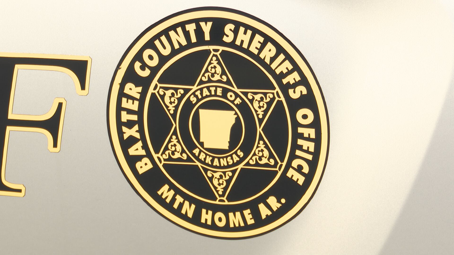 Decision 2026: 2 sheriff candidates battle in run-off for Republican ...