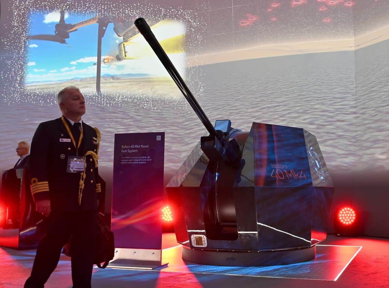 Lockheed and 5 more defense stocks with strong prospects—whether there ...