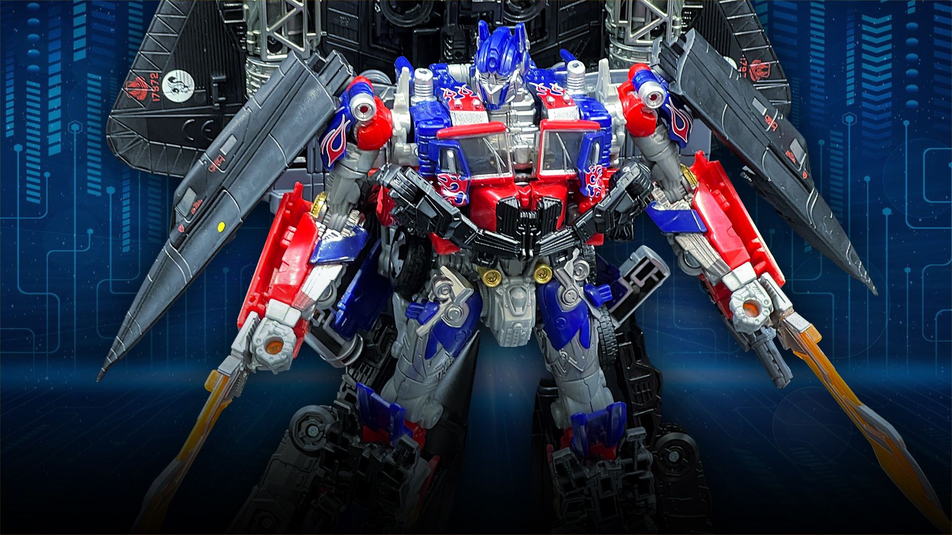 Transformers gets 'revenge' with official design update for Optimus ...
