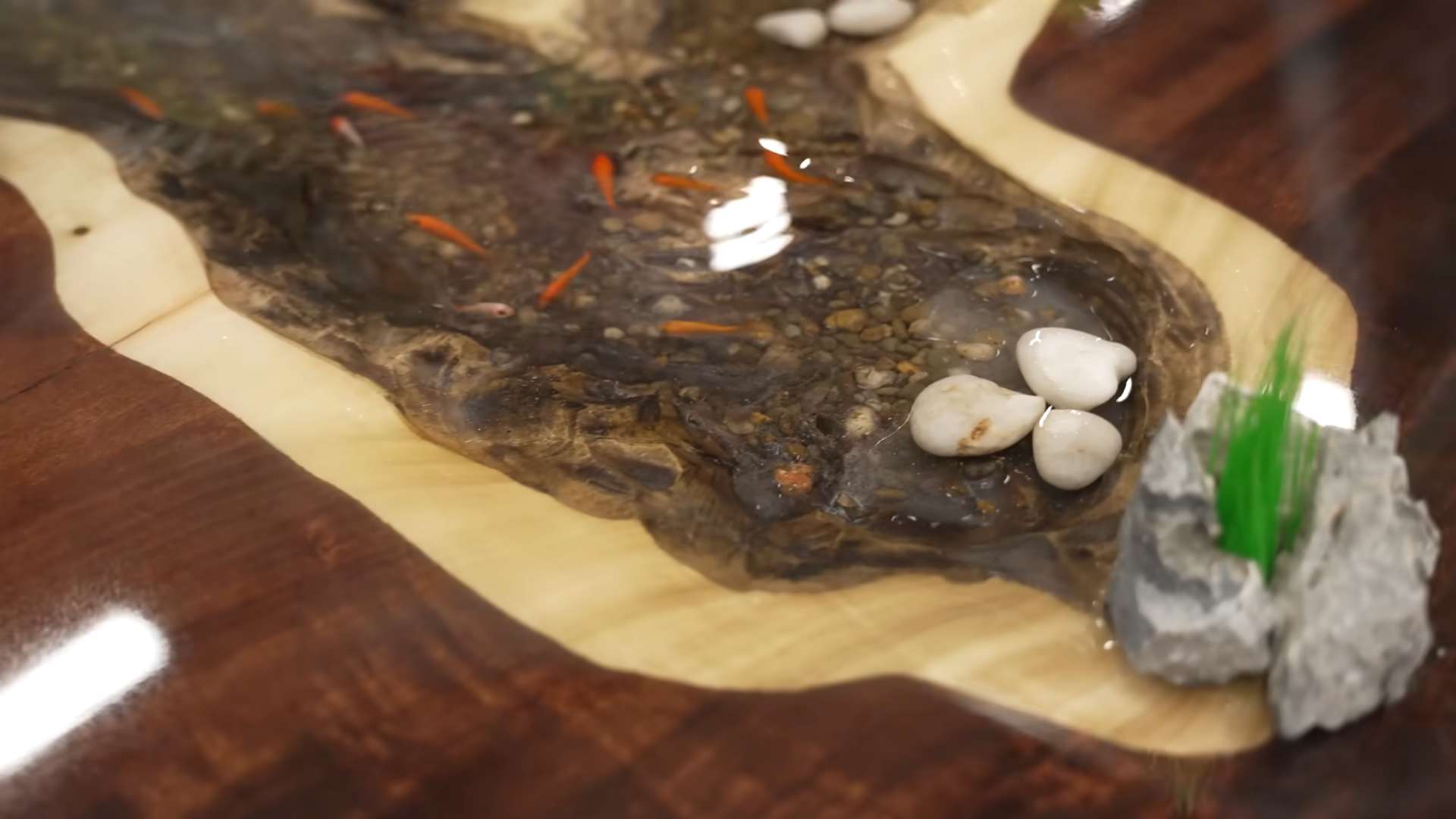 I tried putting an aquarium inside a table - what could go wrong?