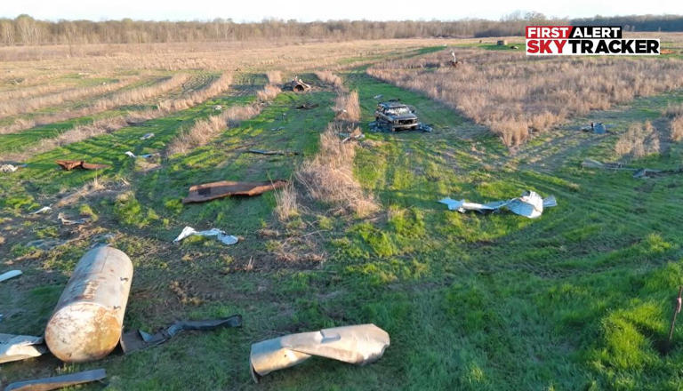 ‘Treat it just like a real plane crash’: First responders in Alabama ...