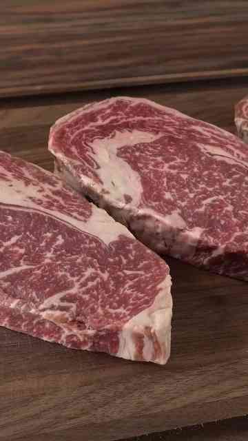 Deep frying a steak in melted bone marrow