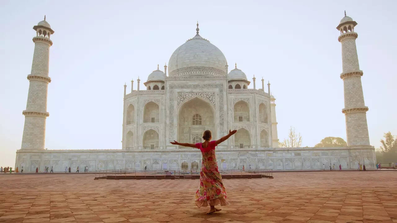6 stunning monuments around the world that were built for love and ...
