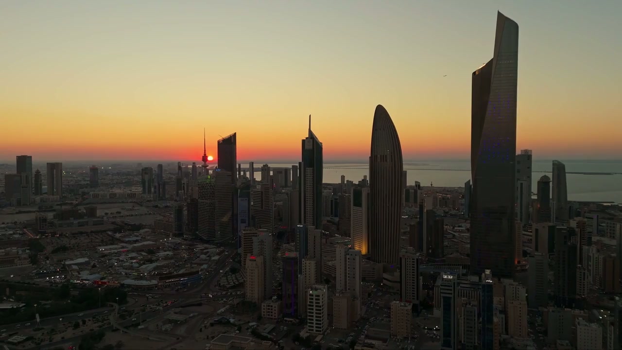 Drone over Kuwait: City state with the world's 6th largest oil reserves