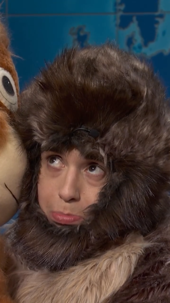 Sarah Sherman and Marcello Hernández are the cutest monkey mommy and ...