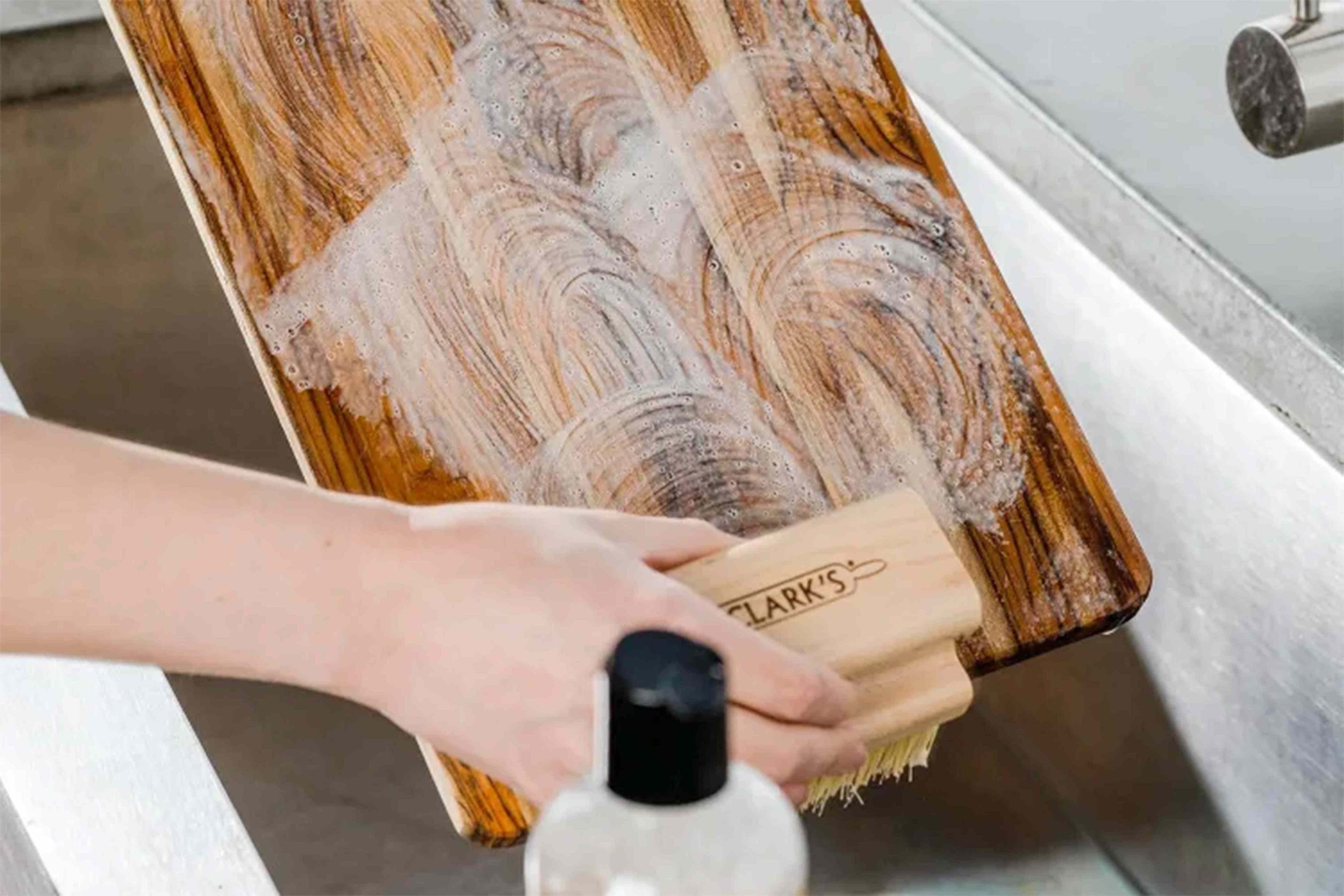 How to wash and care for a wooden cutting board so it won’t crack, warp ...