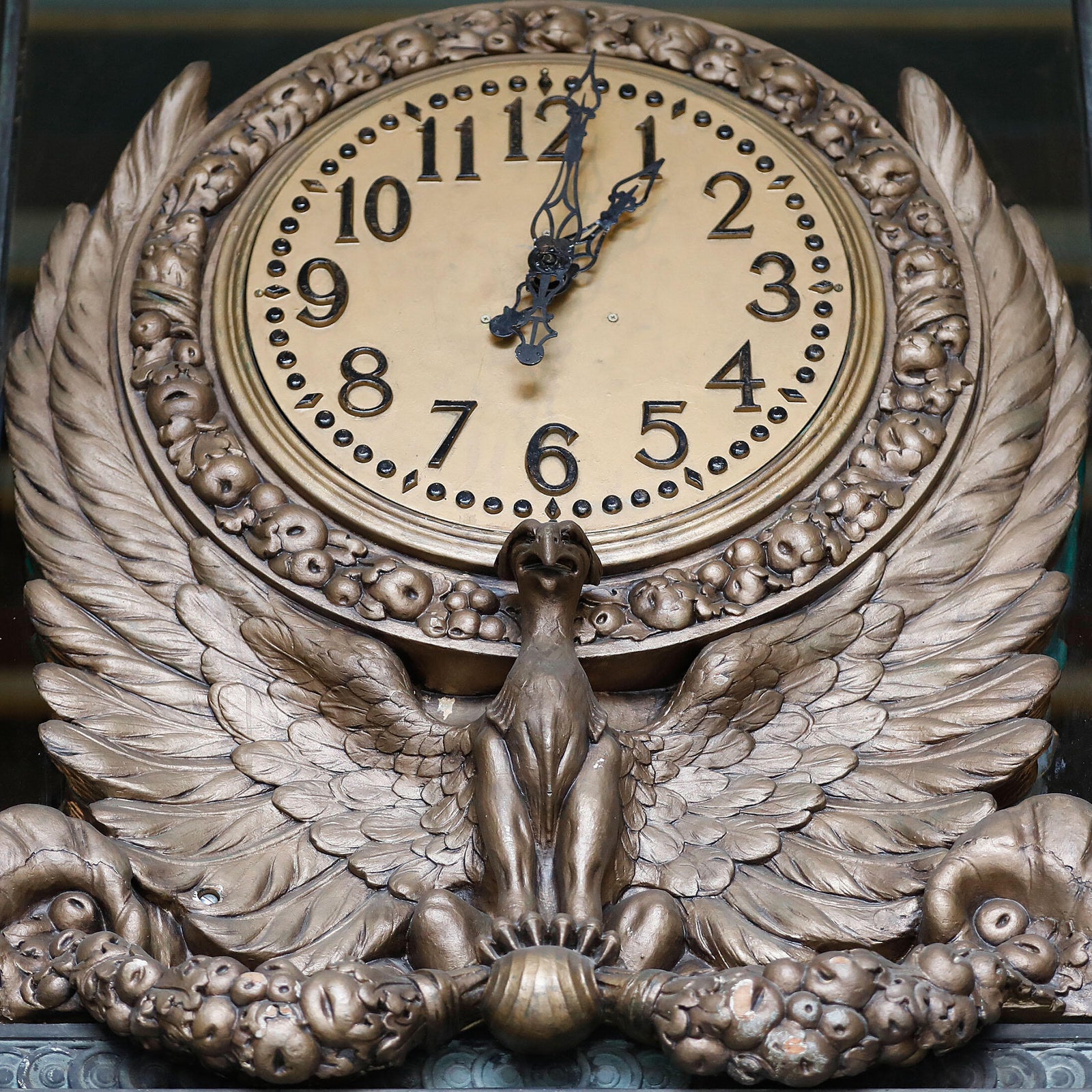Daylight saving time arrives for 2026. Here's what to know