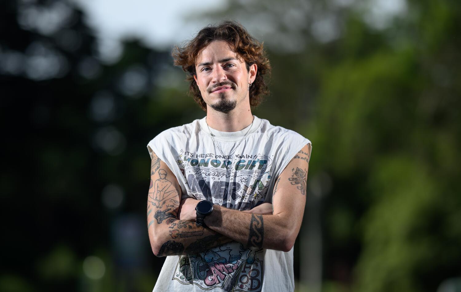 He hopes to win LA Marathon's nonbinary division again — even if trans ...