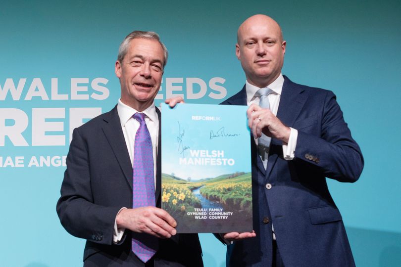 People spot major blunder as Nigel Farage poses at Welsh Reform event