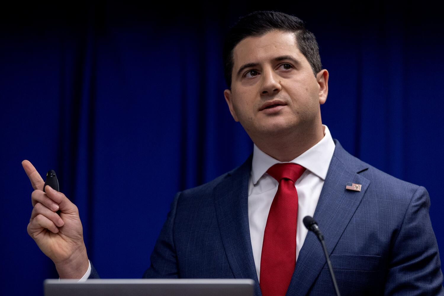 LA feds ramp up use of 'doxxing' charges as anti-ICE protesters fear ...