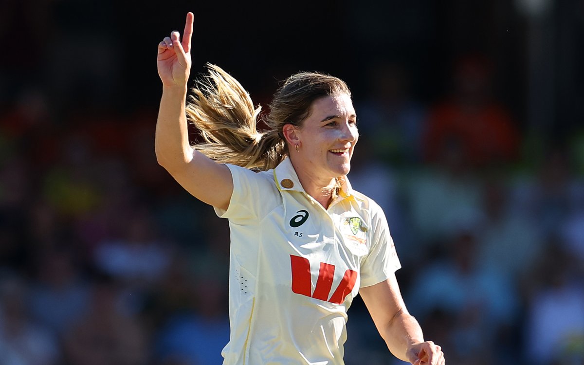 Pink-ball test: Sutherland picks 4-46 as Australia bowl out India for 198